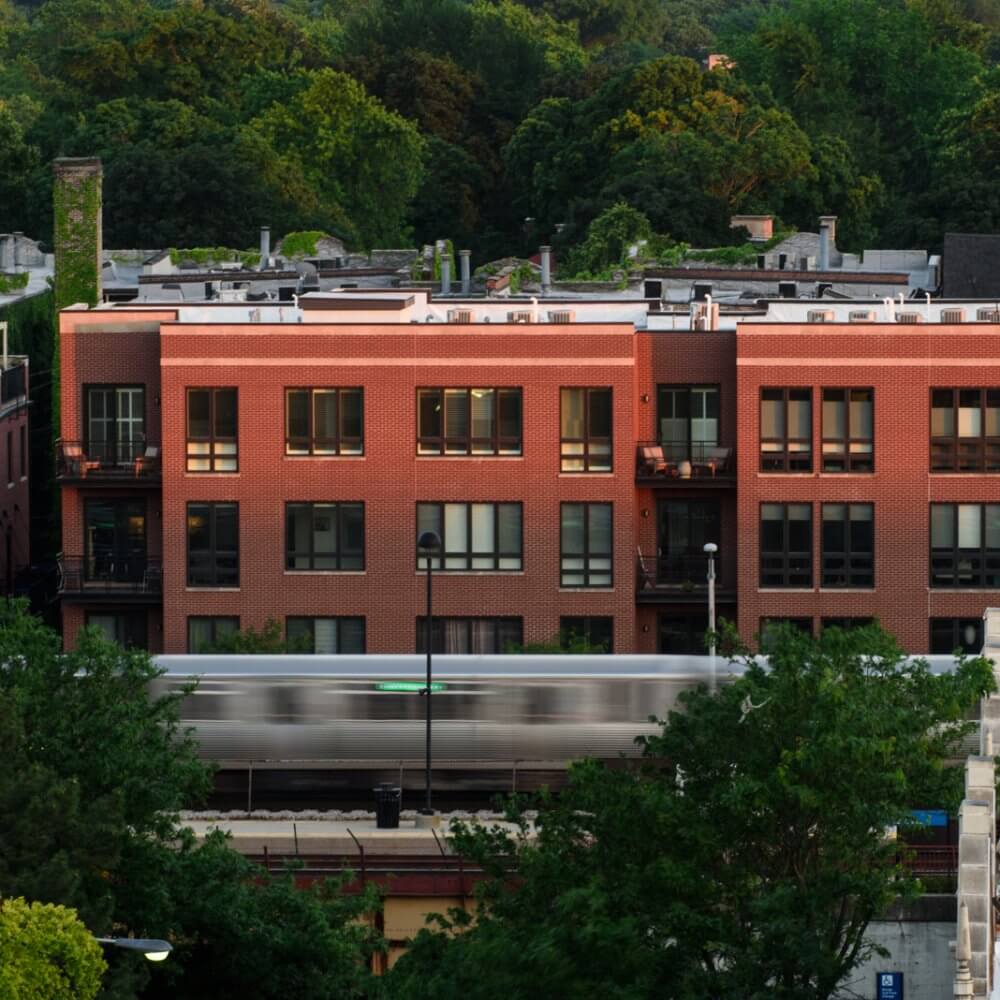 Stunning Views - 1010 Lake Street, Oak Park, IL